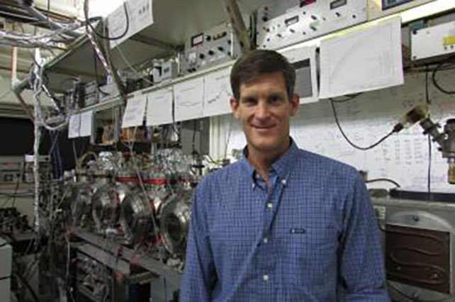 Professor Alex Cronin selected as 2015-2016 Udall Center Faculty Fellow ...